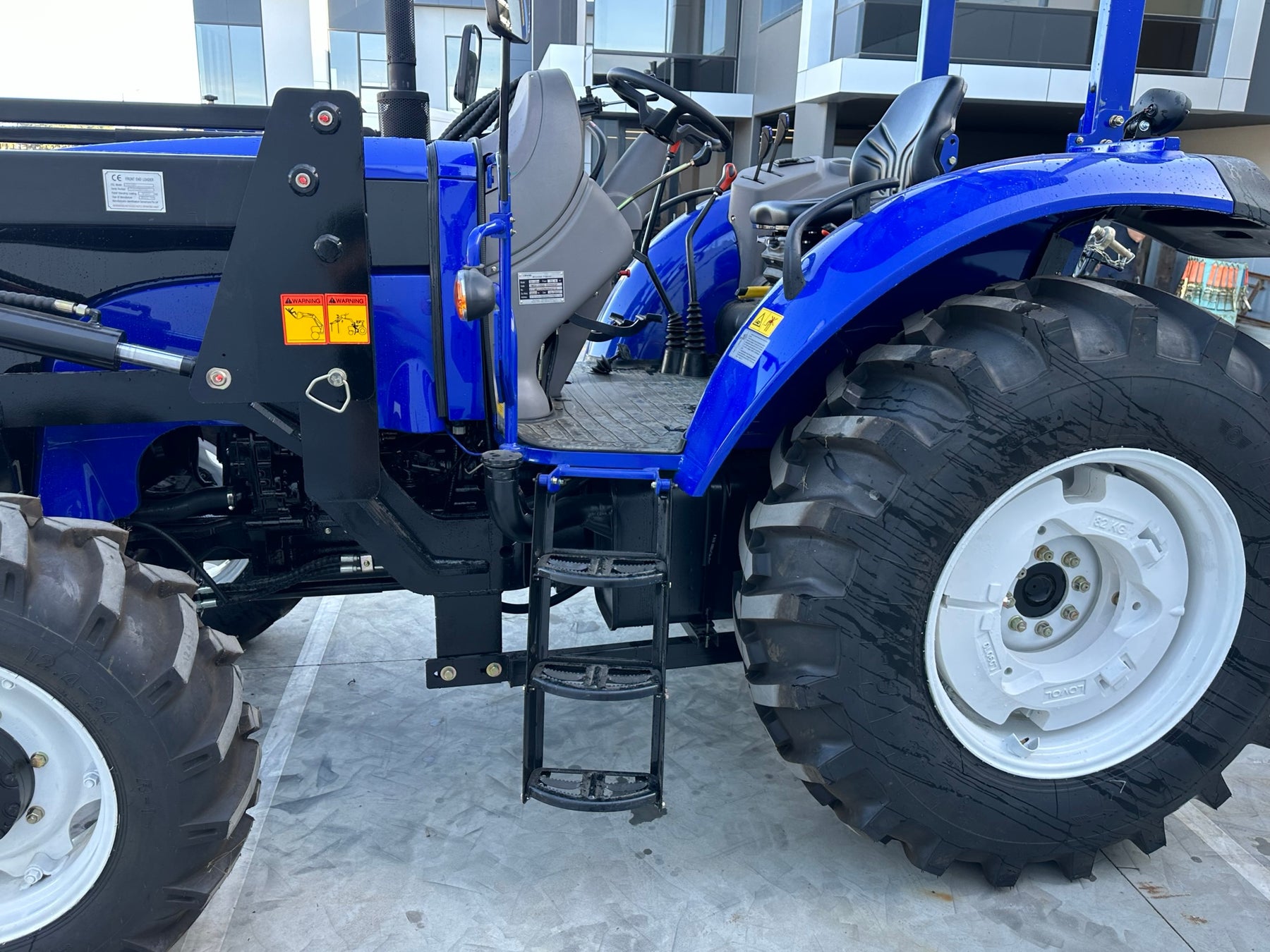 Lovol M1004 TD, 100hp Rops Tractor